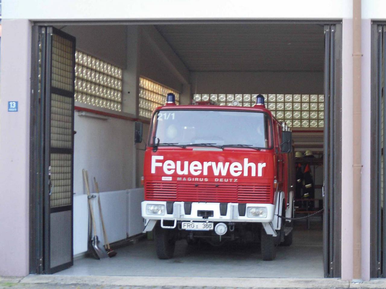 Tanklöschfahrzeug Magirus Deutz TLF 16/25 - Freiwillige Feuerwehr ...